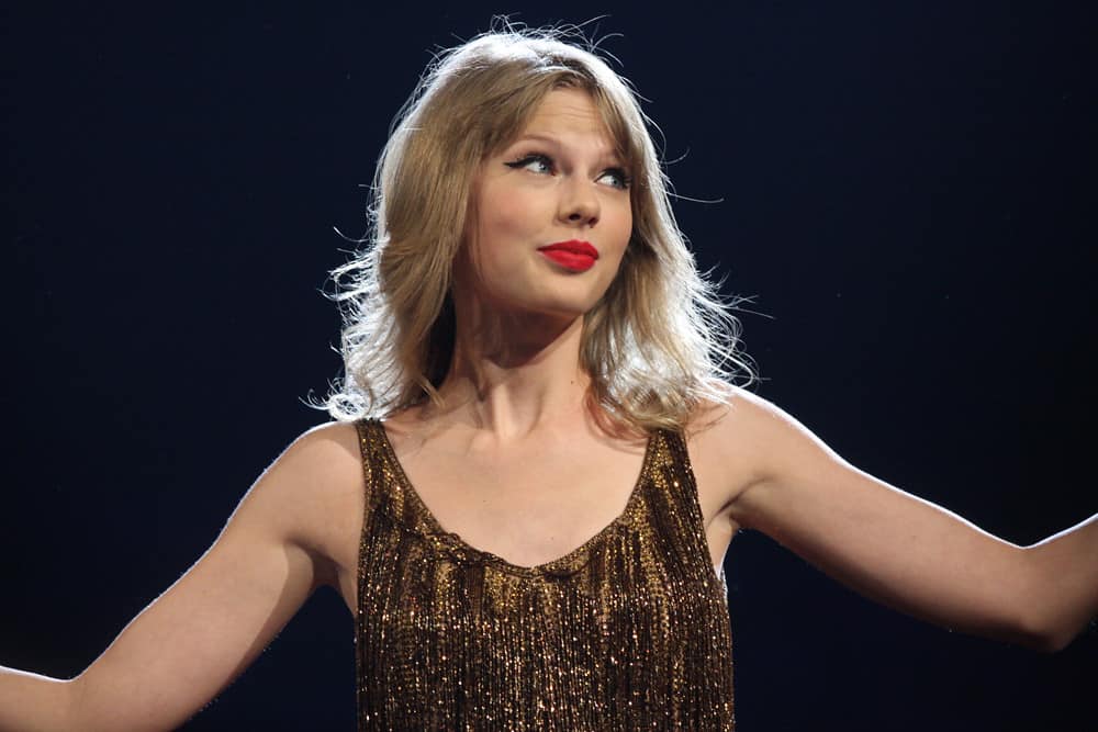 Re-recording old songs: How Taylor Swift is 'shaking off' her old label ...