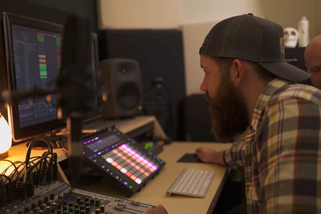 7 smart tips for remotely co-writing songs - Hypebot