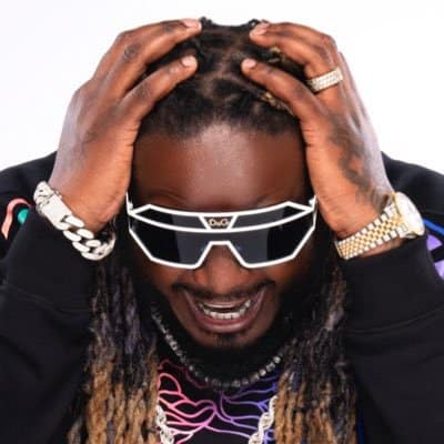T-Pain sets social media on fire with chart showing how many streams it ...